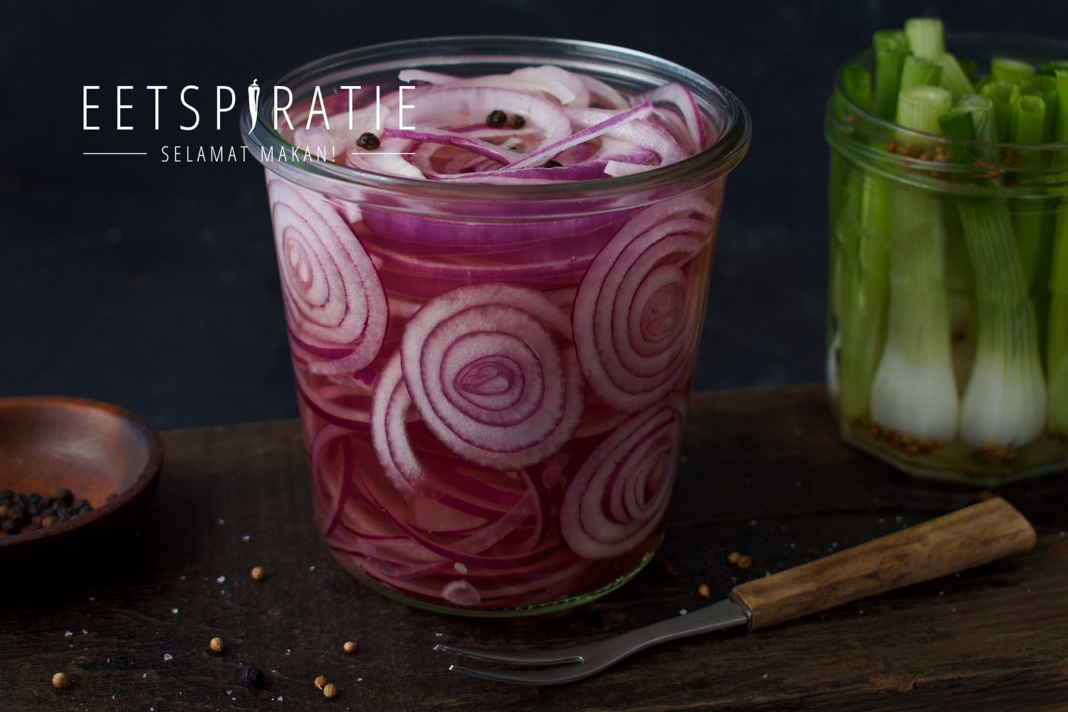 Ingelegde rode ui (pickled red onions) | Eetspiratie